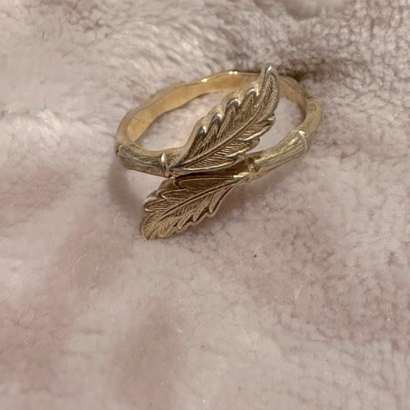 Jewelry | Vintage Sarah Covington Gold Feather Ring | Poshmark